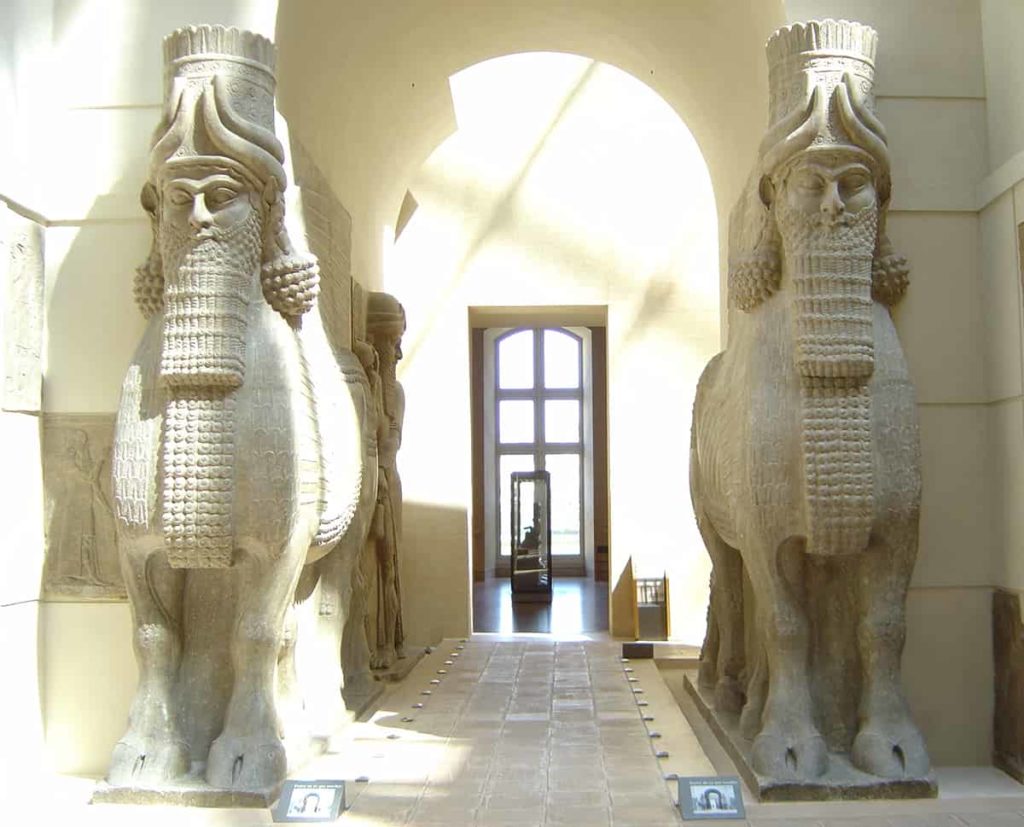 Antigüedades orientales en el Louvre: las 10 obras más importantes ...